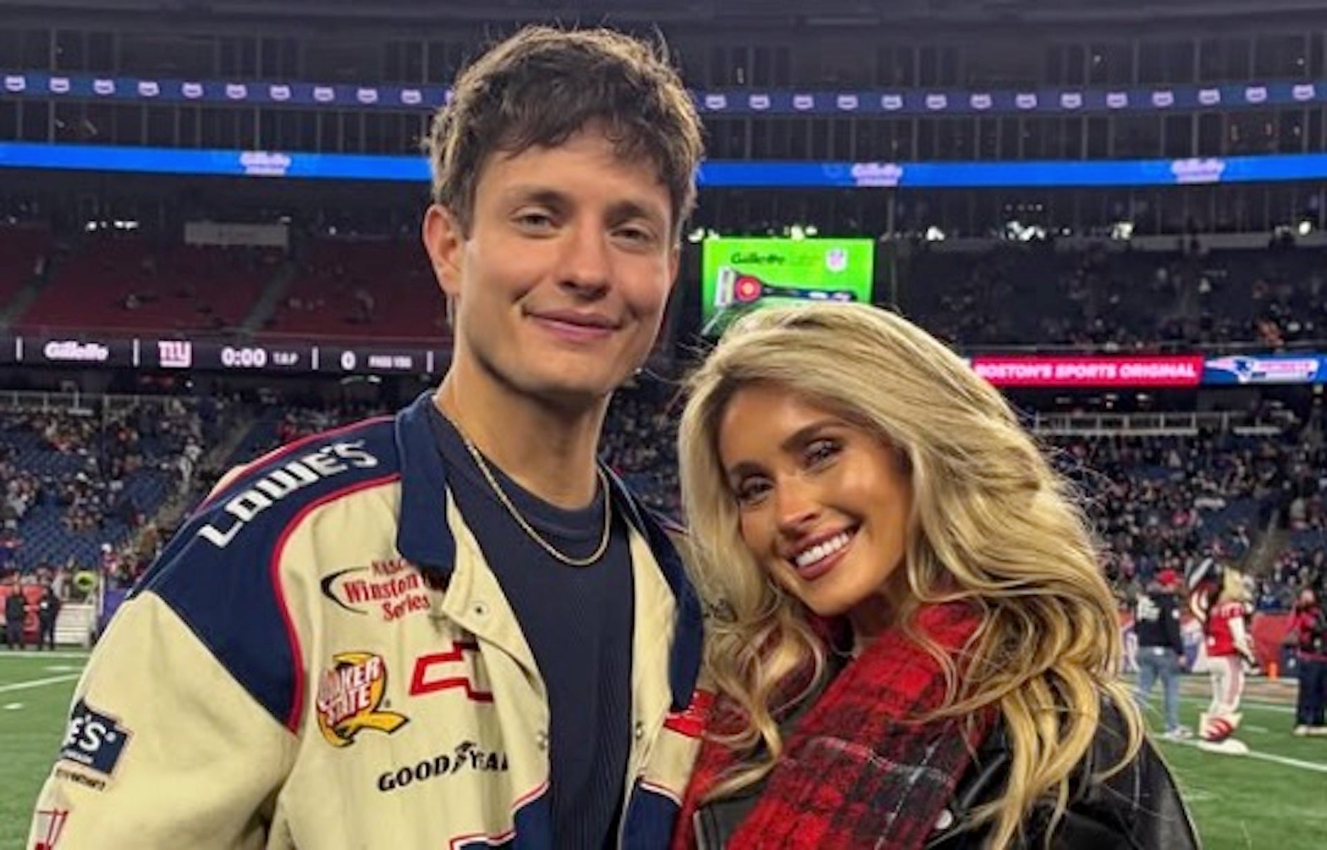 Comedian Matt Rife roots for the Patriots at Gillette