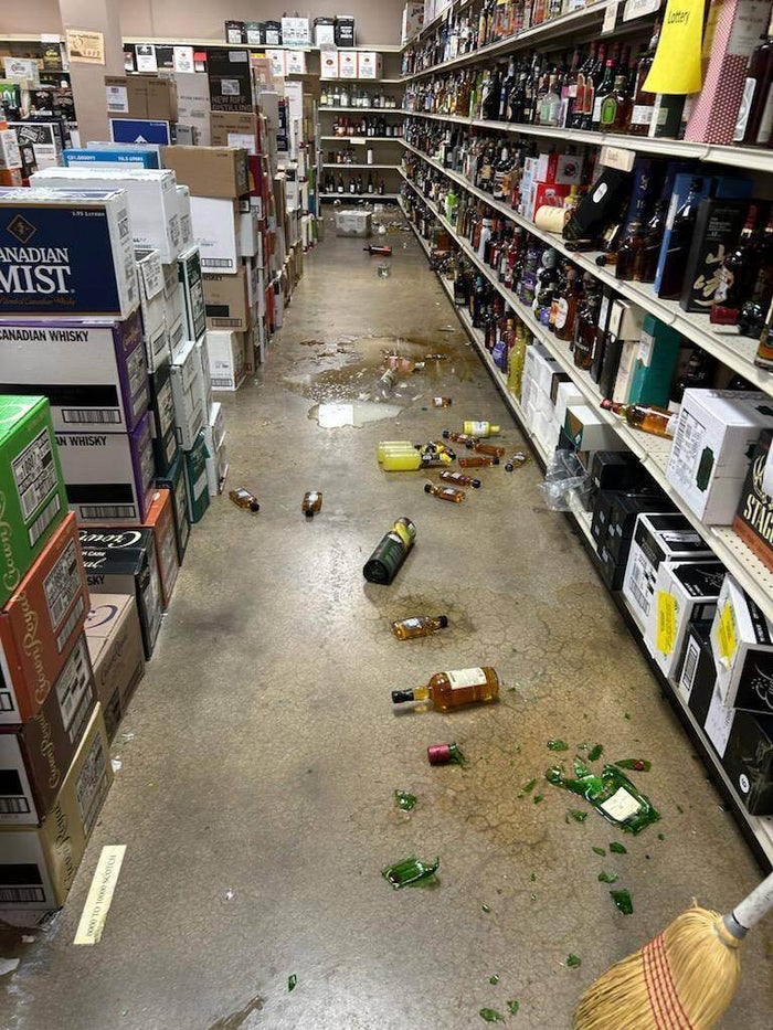 Raccoon goes on drunken rampage in Virginia liquor store