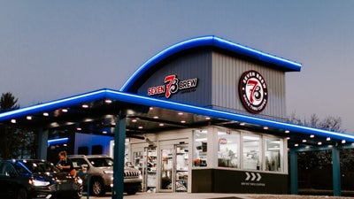 High-end supermarket opening first Mass. location, alongside drive-thru ...