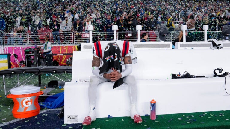 Inside the Patriots' locker room after a crushing Super Bowl defeat