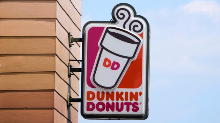 Which Dunkin' drinks fit the criteria for RFK Jr.'s anti-sugar battle?