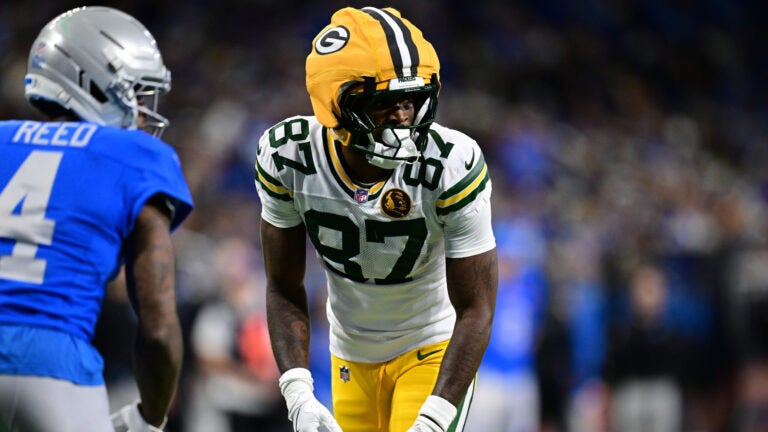 4 things to know about new Patriots WR Romeo Doubs