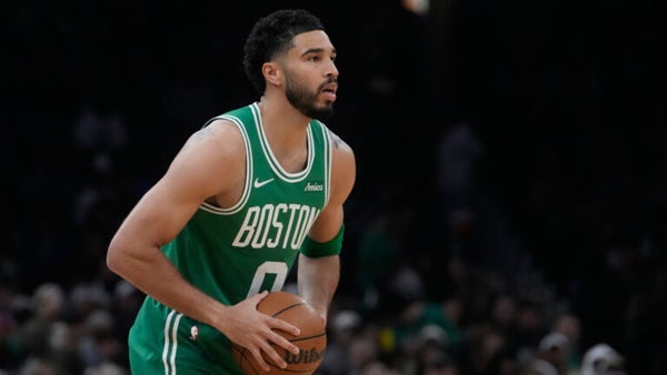 Jayson Tatum praised for support of Donte DiVincenzo
