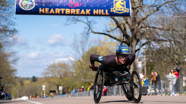 Marcel Hug wins 2026 Boston Marathon men's wheelchair division