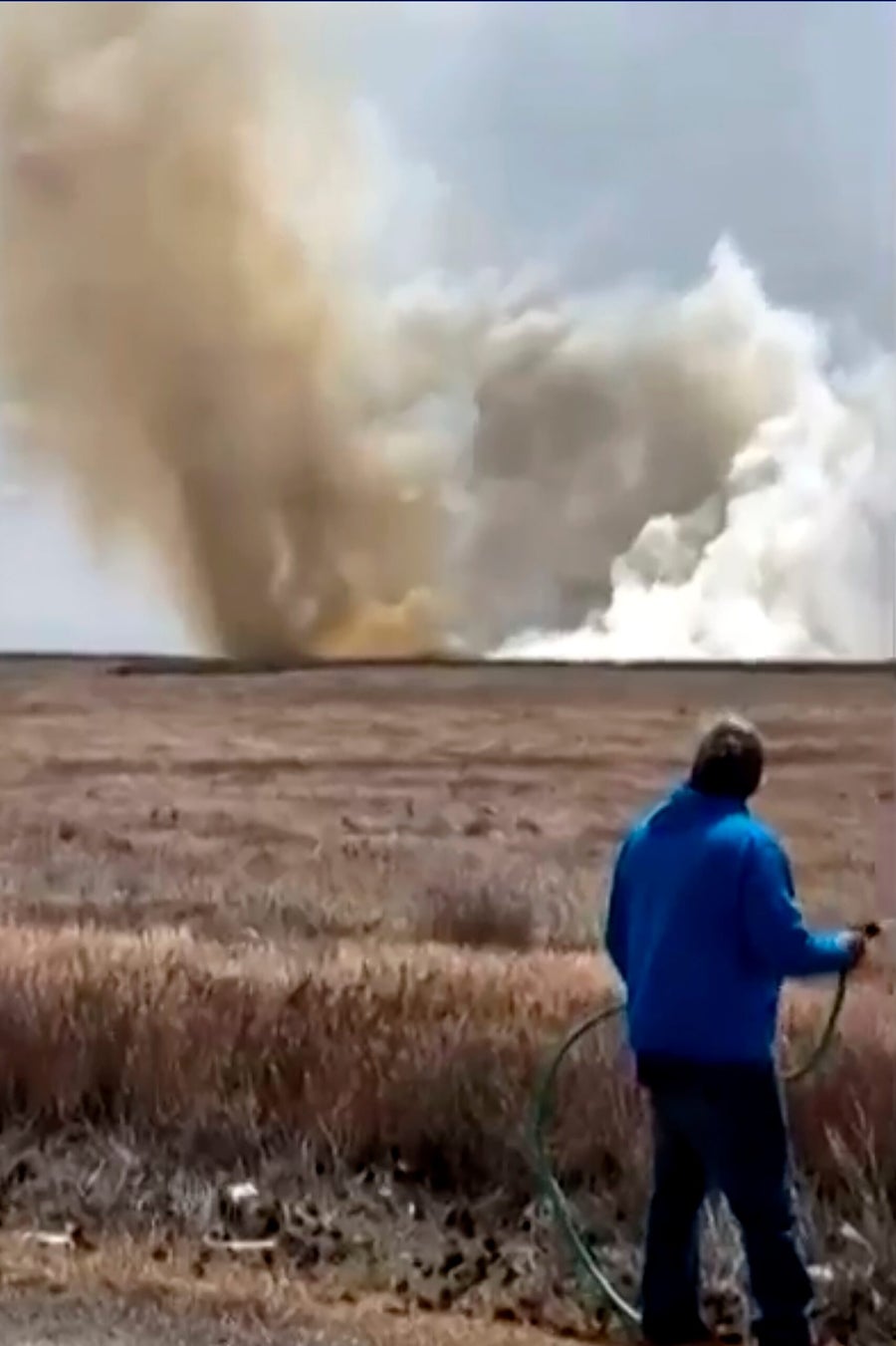 Two Navy jets crash during air show in Idaho