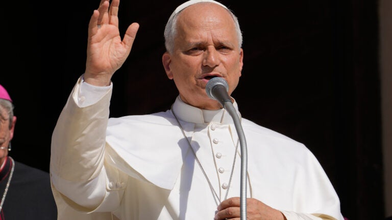 Pope Leo XIV receives World Series baseball from former White Sox ...