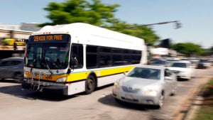 Free buses extended through end of the year, Wu announces