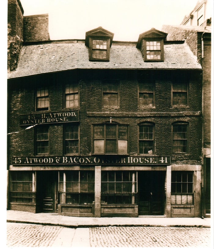 Union Oyster House: Inside Boston's 200-year-old restaurant
